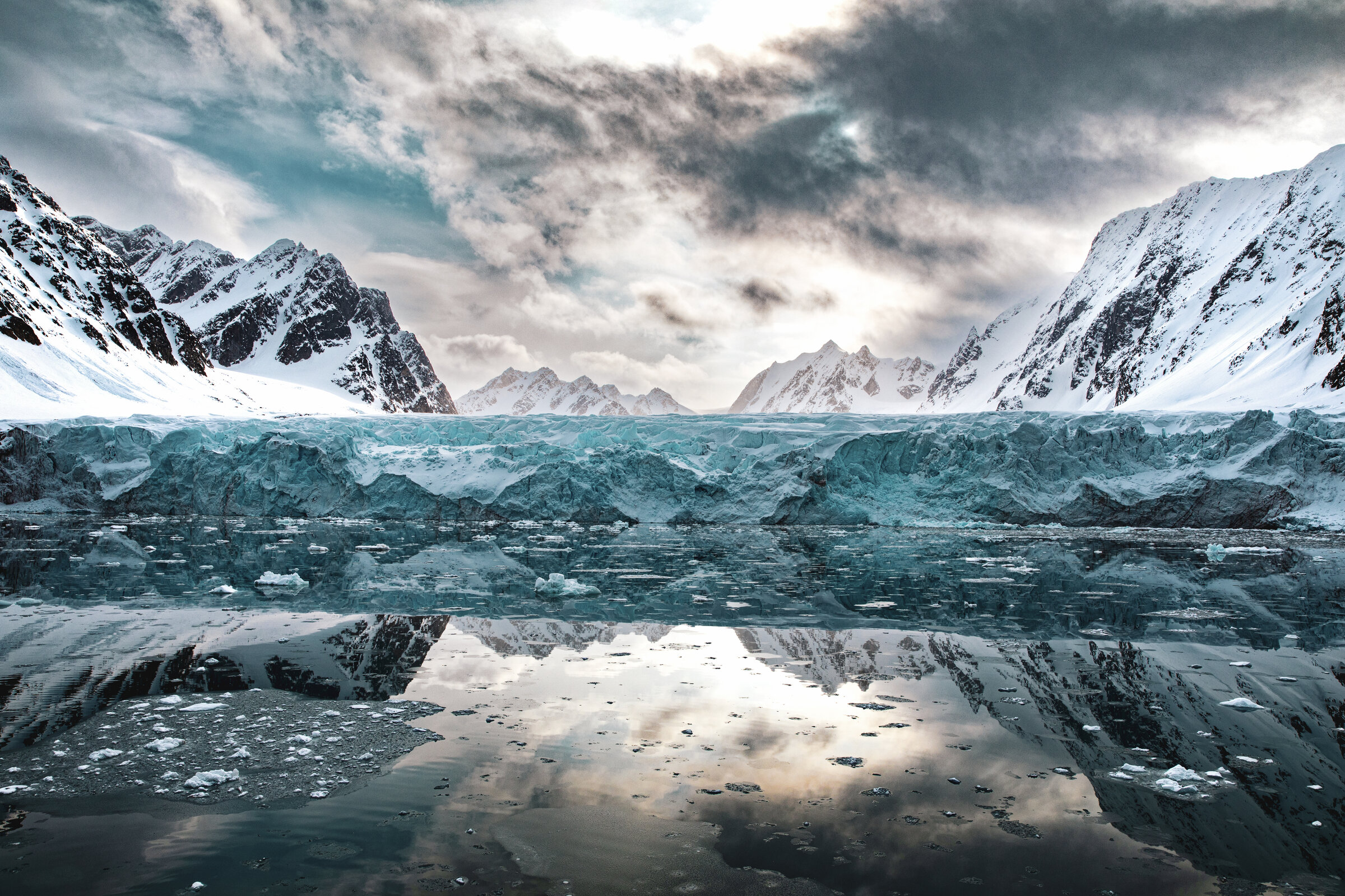 Luxury Arctic Cruise & Polar Expedition | GeoEx